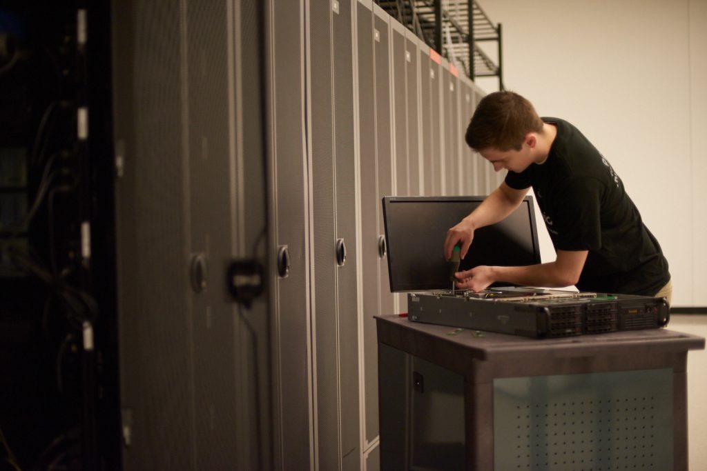 Desatar el poder del alojamiento VPS: la experiencia web líquida | Sharp Coder Blog